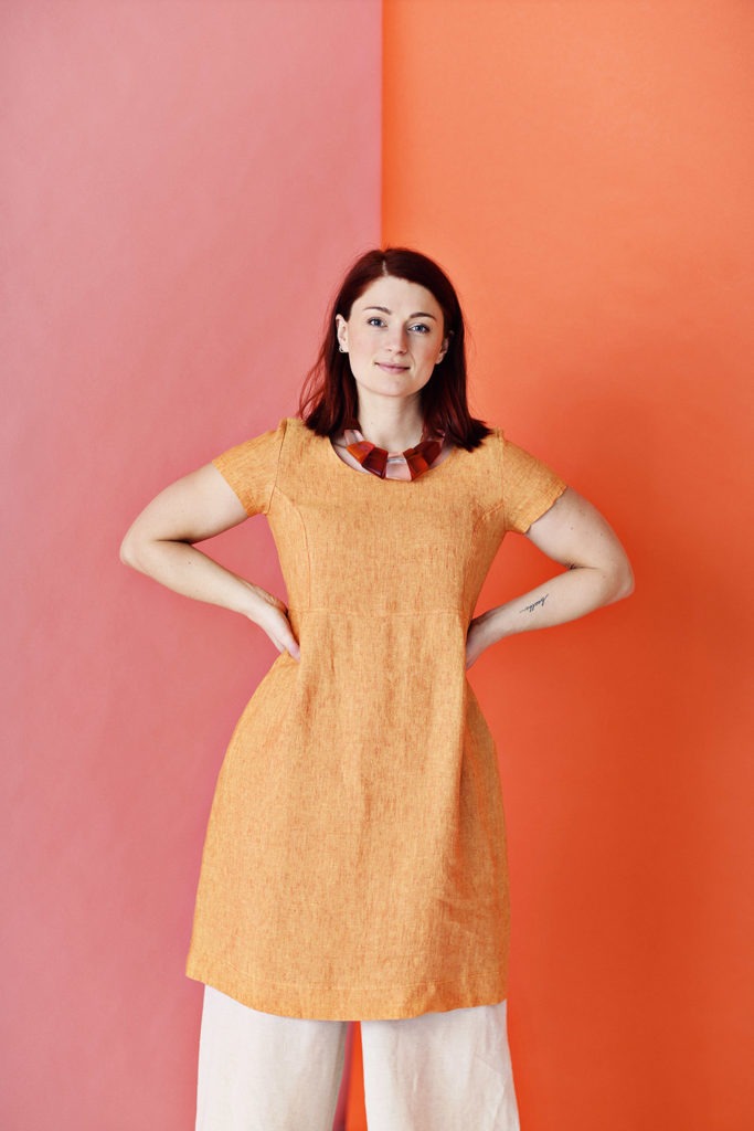 Sommerkjole | Orange | Solero | 100% hør | Korte ærmer | McVERDI